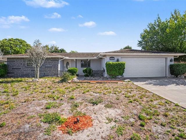 8006 Mimosa Dr, Port Richey, FL 34668