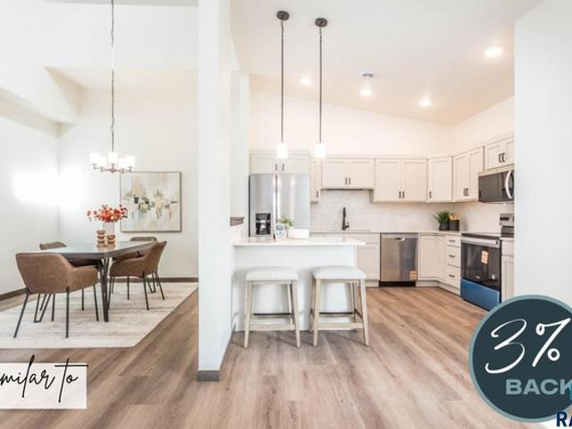 8006 E Tencate Pl, Sioux Falls, SD 57110