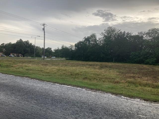 8006 Forest Wood Rd