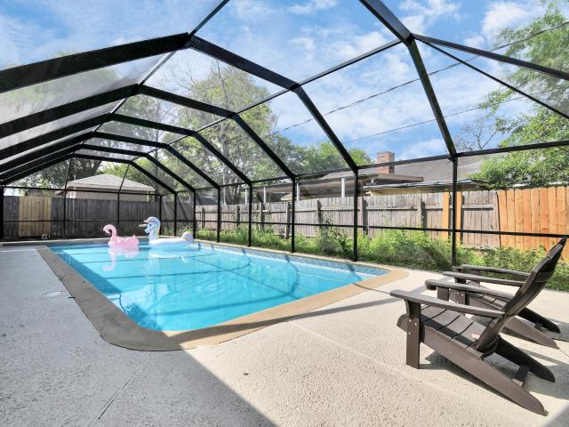 8006 Shiner Lane