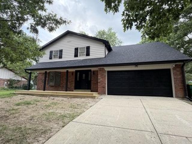 8006 Vineyard Dr, Indianapolis, IN 46260