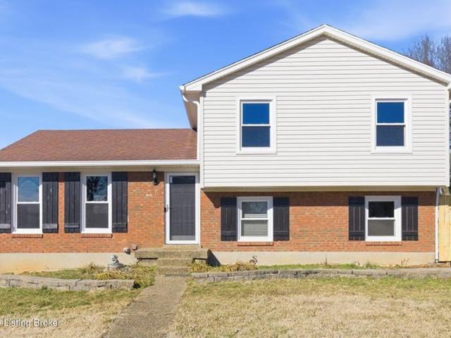 8007 Cloverport Ct, Louisville, KY 40228
