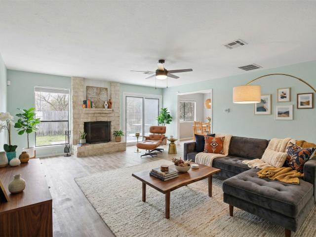 8007 Swindon Ln, Austin, TX 78745 | MLS #1937 | Compass