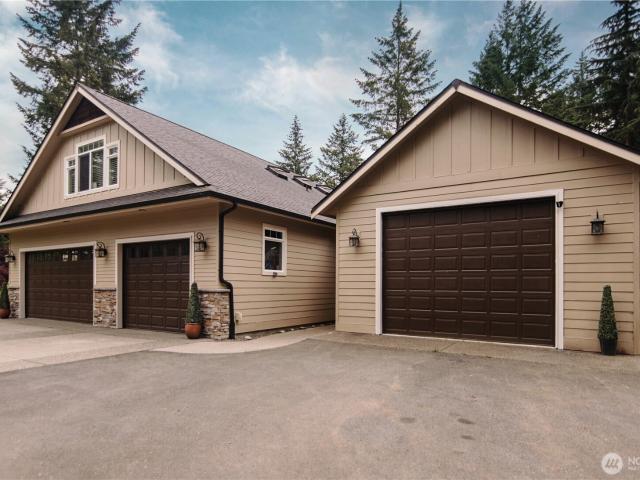 8007 th Lane SW
