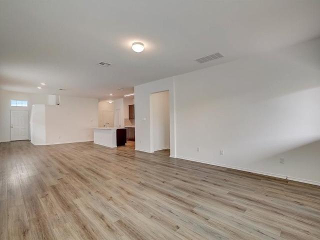 8008 Copper Prairie Bnd
