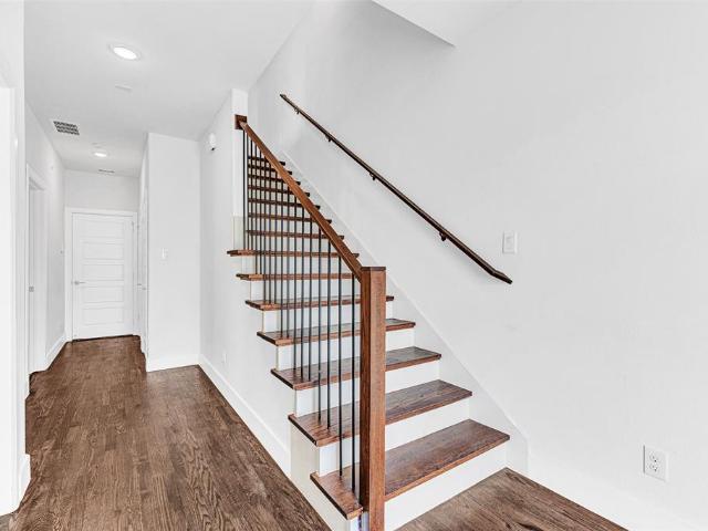 8008 Zeppos Drive