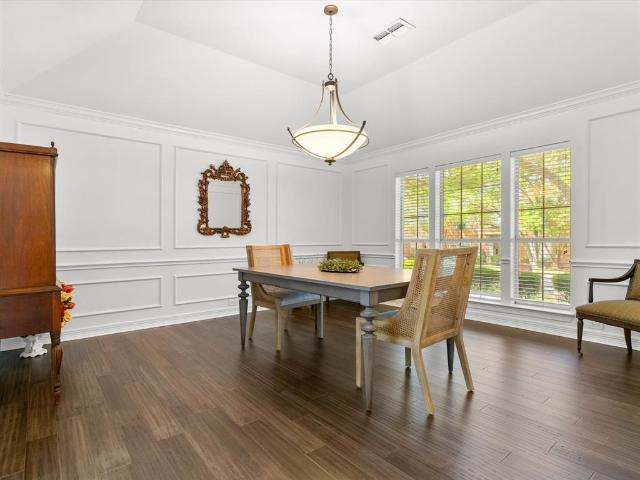 8009 Misty Trail