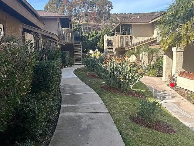 8009 Calle Fanita