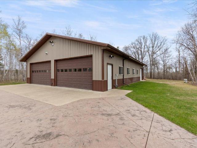 8009 County 78