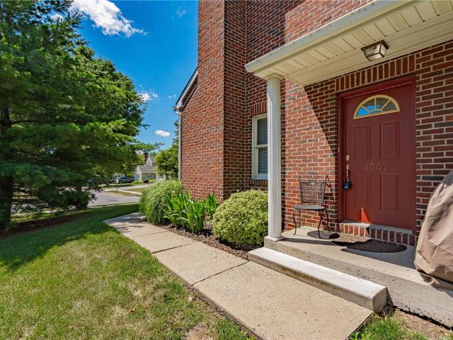 8009 Cross Creek Circle 38