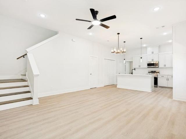 8009 Doreen Avenue # 8011