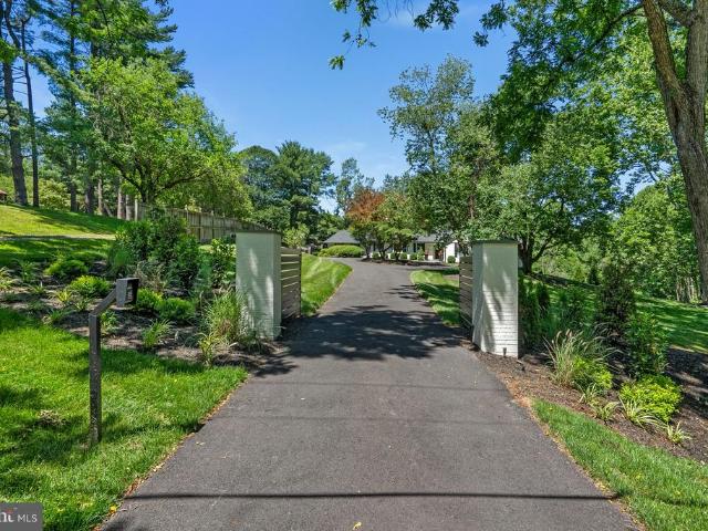 8009 Exodus Drive
