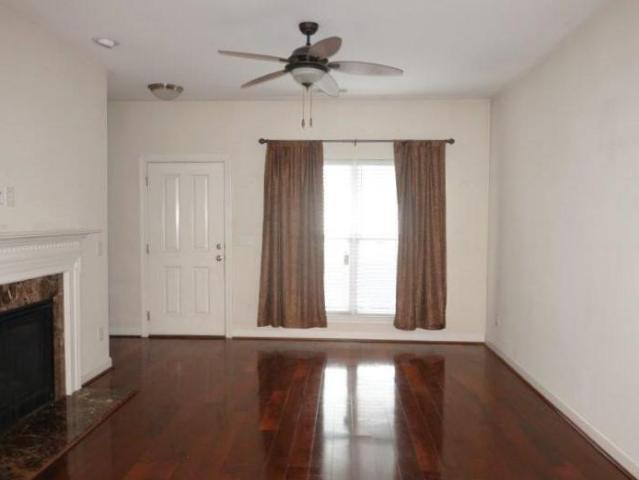 8009 Fanleaf Trail