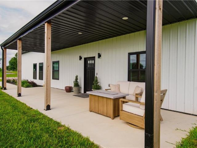 8009 S Enochs Mills Road