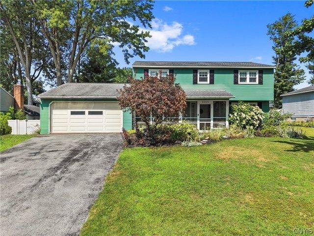 8009 Thyme Cir, Liverpool, NY 13090