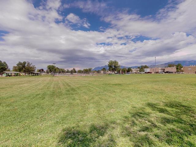 8000 Grand Avenue NE 2 Bedroom Apartment for Rent at 8000 Grand Ave Ne, Albuquerque, NM 87108 La Mesa
