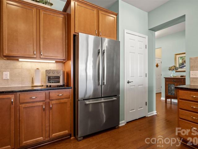 8000 Pawleys Court