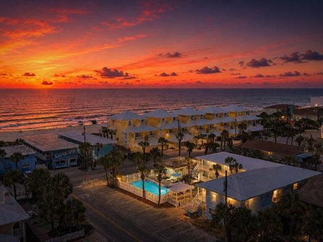 8000 Surf Dr Unit 8, Panama City Beach, FL 32408