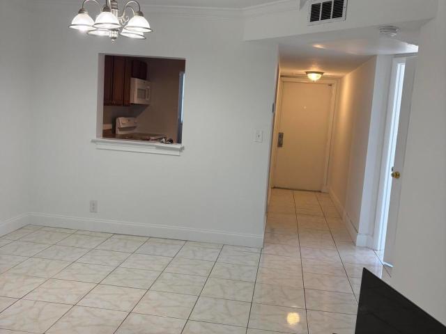 8000 S Colony Cir, Unit 201, Tamarac, FL 33321 | MLS #F10550