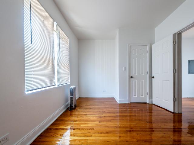 8000 S Maryland 2 Bedroom Apartment for Rent at 8000 S Maryland Ave, Chicago, IL 60619 Chatham