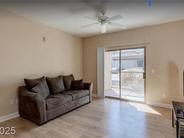 8000 W Badura Avenue 1130