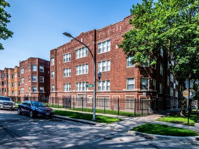 8000 12 S Maryland Ave, Chicago, IL 60619