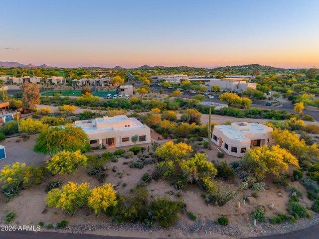 8001 E Carefree Dr, Carefree, AZ 85377