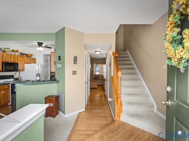 8001 Grassmount Court