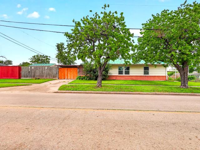8001 Hammerly Blvd, Houston, TX 77055 | MLS #62831