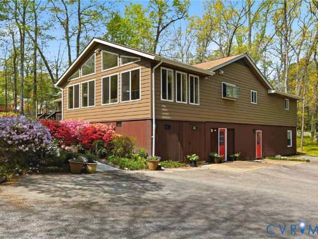 8001 Jahnke Rd, North Chesterfield, VA 23235 | Compass