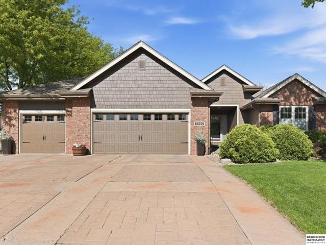 8001 S 94th St, La Vista, NE 68128