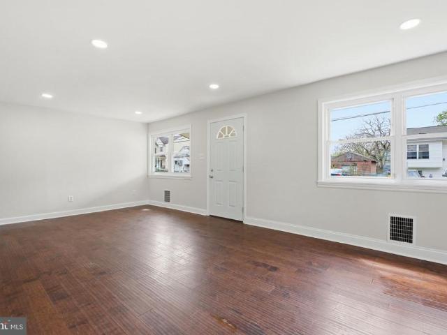 8001 W End Drive