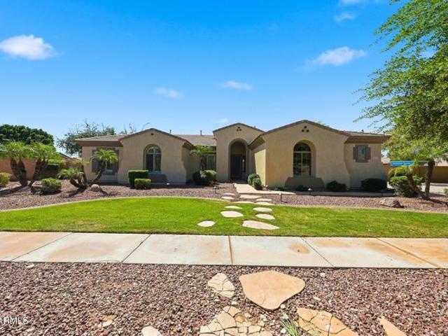 8001 W San Juan Ave, Glendale, AZ 85303