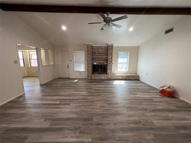 8001 Weehunt Court