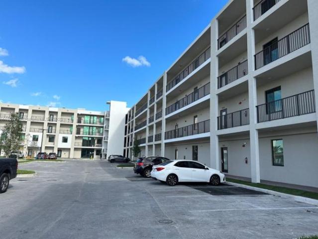 8001 41 NW #201, Doral, FL 33166