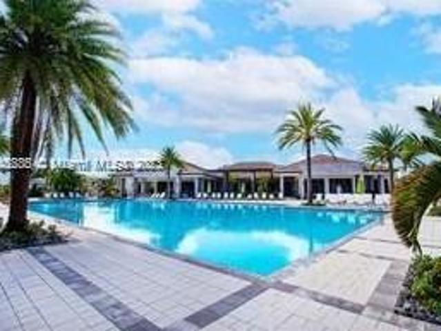 8001 41 St NW #408, Doral, FL 33166