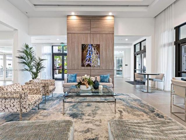 8001 41st NW #303, Doral, FL 33166