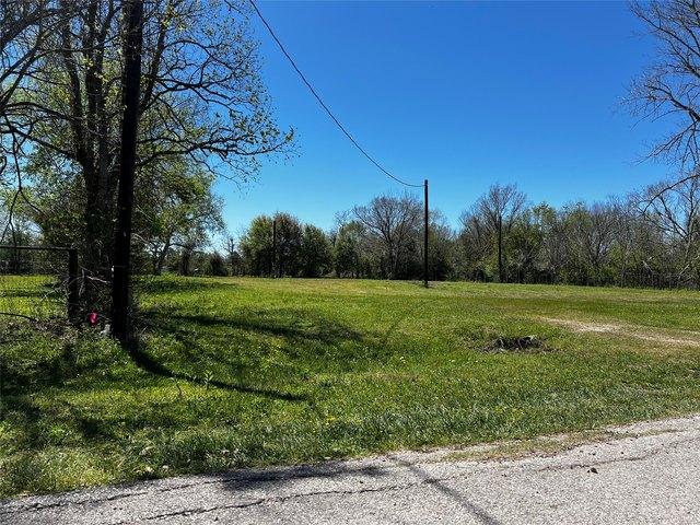 8002 Seddon Rd, Pearland, TX 77581