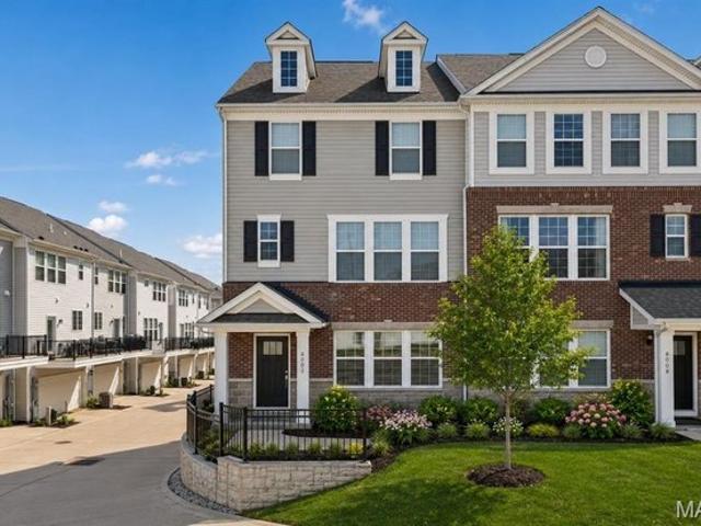 8002 Townes Way, Saint Louis, MO 63117