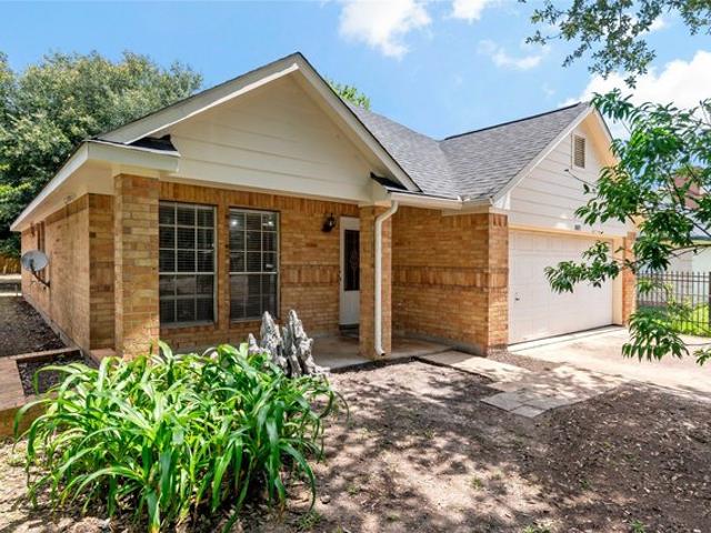 8003 Swiftwater Ln, Houston, TX 77075