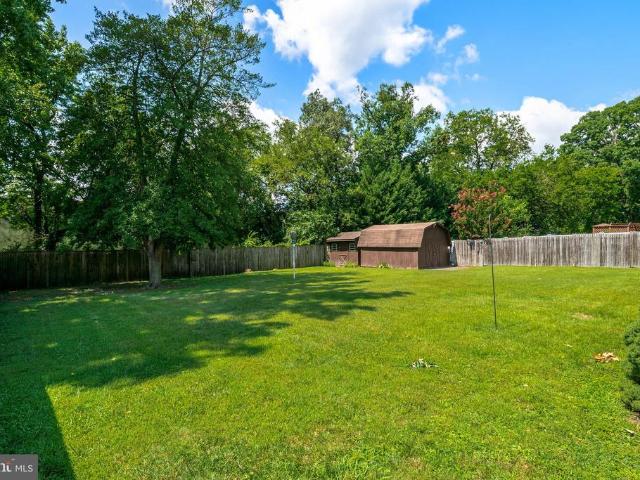 8003 Woodholme Circle