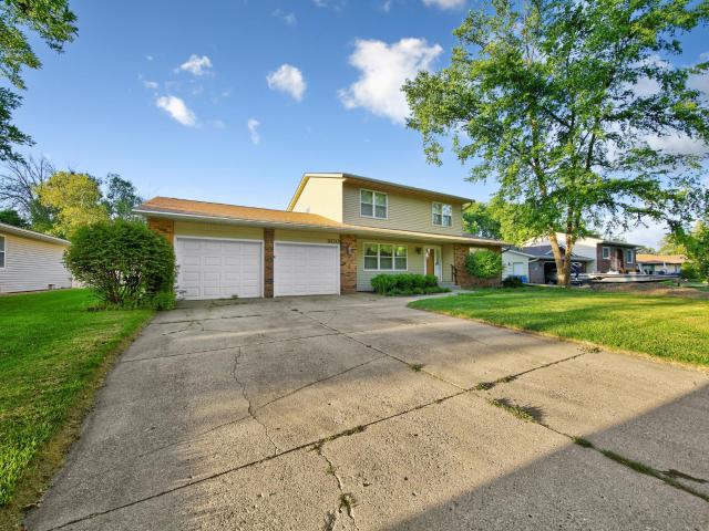800 16th Street SE