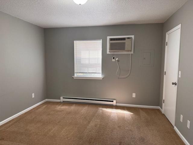 800 1 Bedroom Apartment for Rent at 111 113 115 REECE COURT, Randleman, NC 27317
