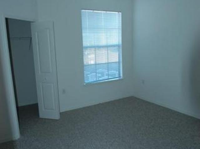 $800 1 Bedroom in a great community Serenata MetroWest
