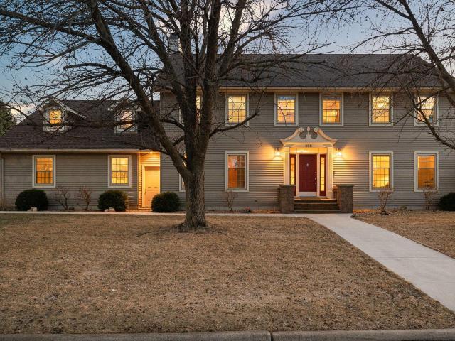 800 27th Street SW