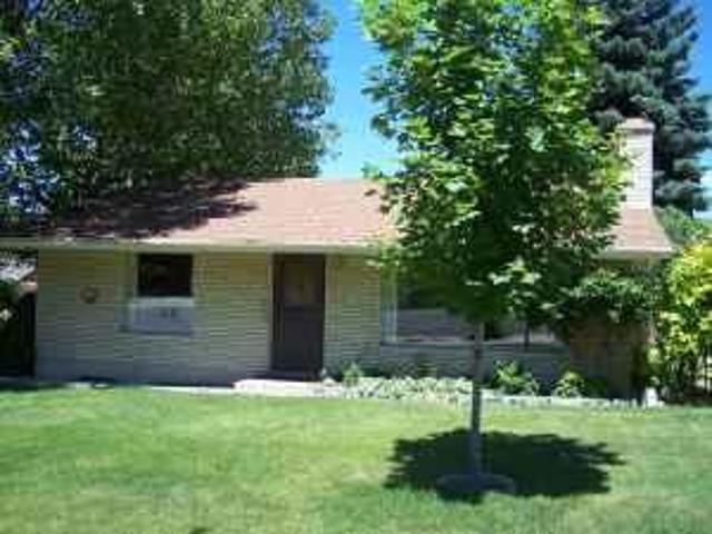 $800 / 4br 2bath Custom Brick Twin Home near USU and Temple Logan,UT