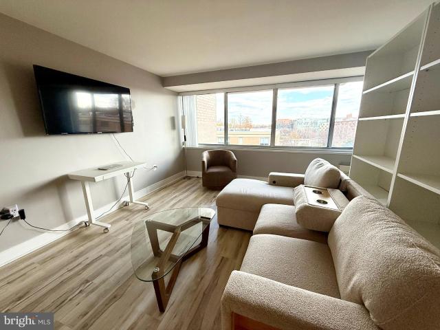 800 4th St SW, Unit 610, Washington, DC 20024 | Compass