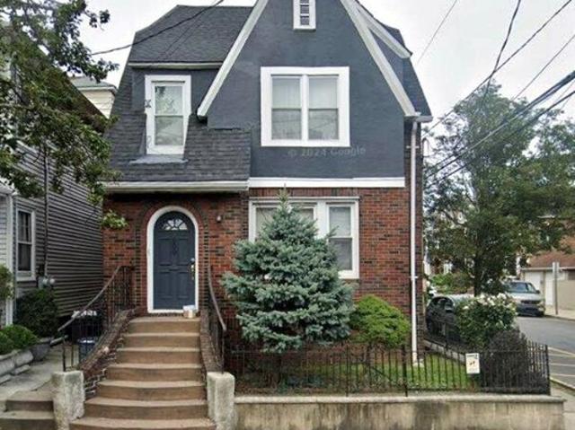800 85th St, North Bergen, NJ 07047