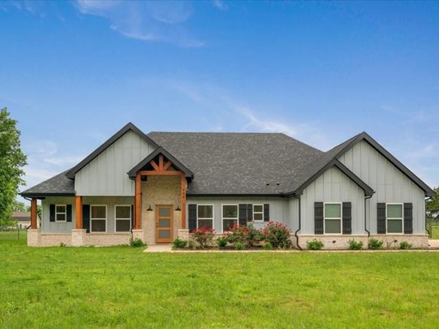 800 County Road 4108, Greenville, TX 75401