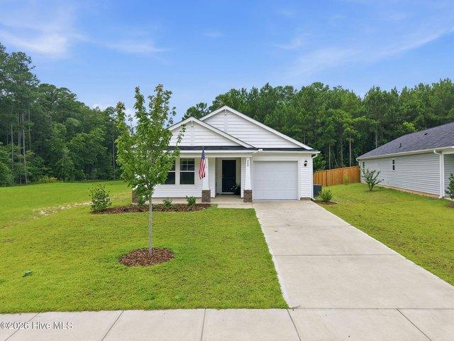 800 Conductor Ct, Vass, NC 28394
